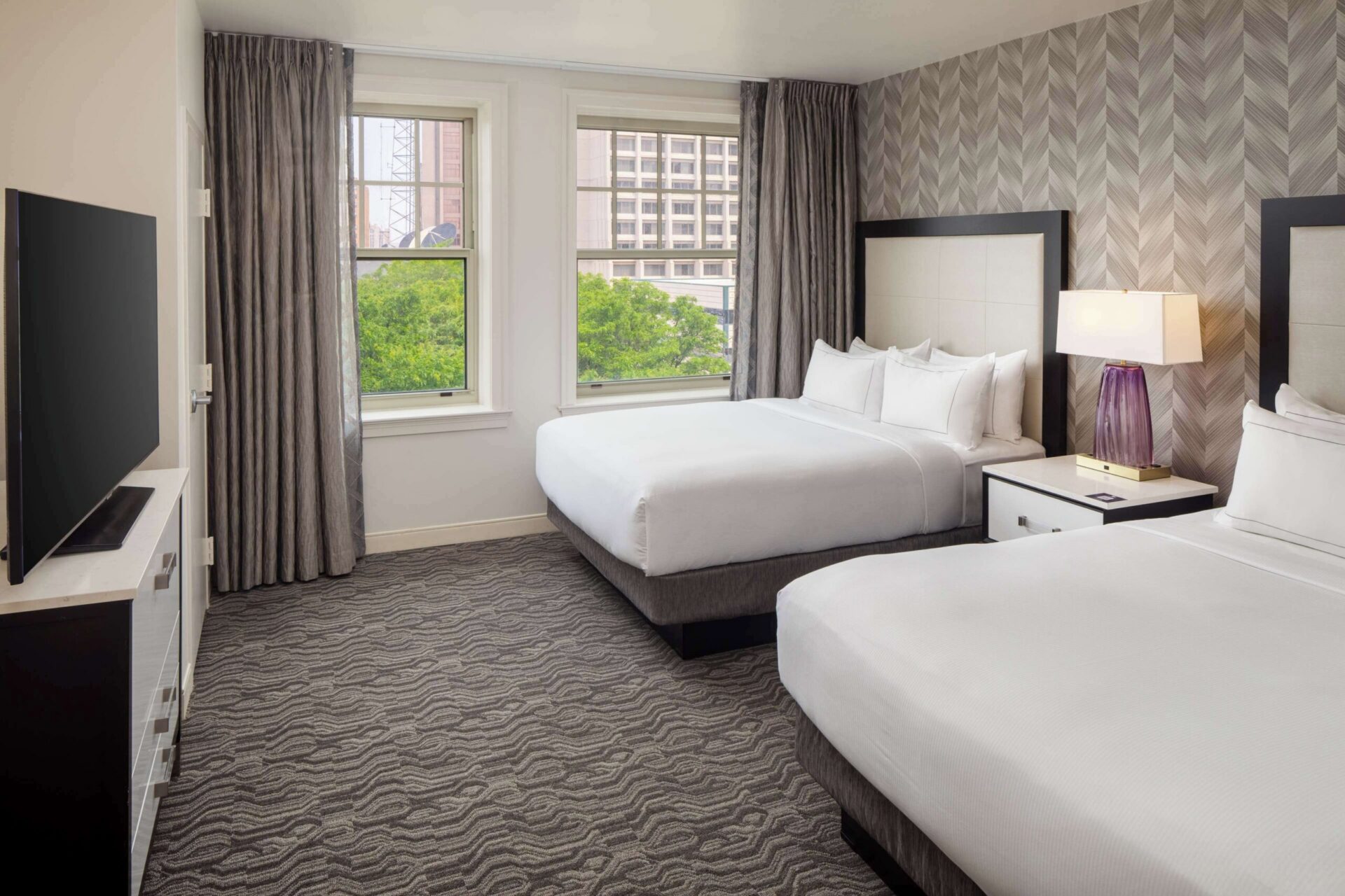 DoubleTree Suites by Hilton Hotel, Detroit